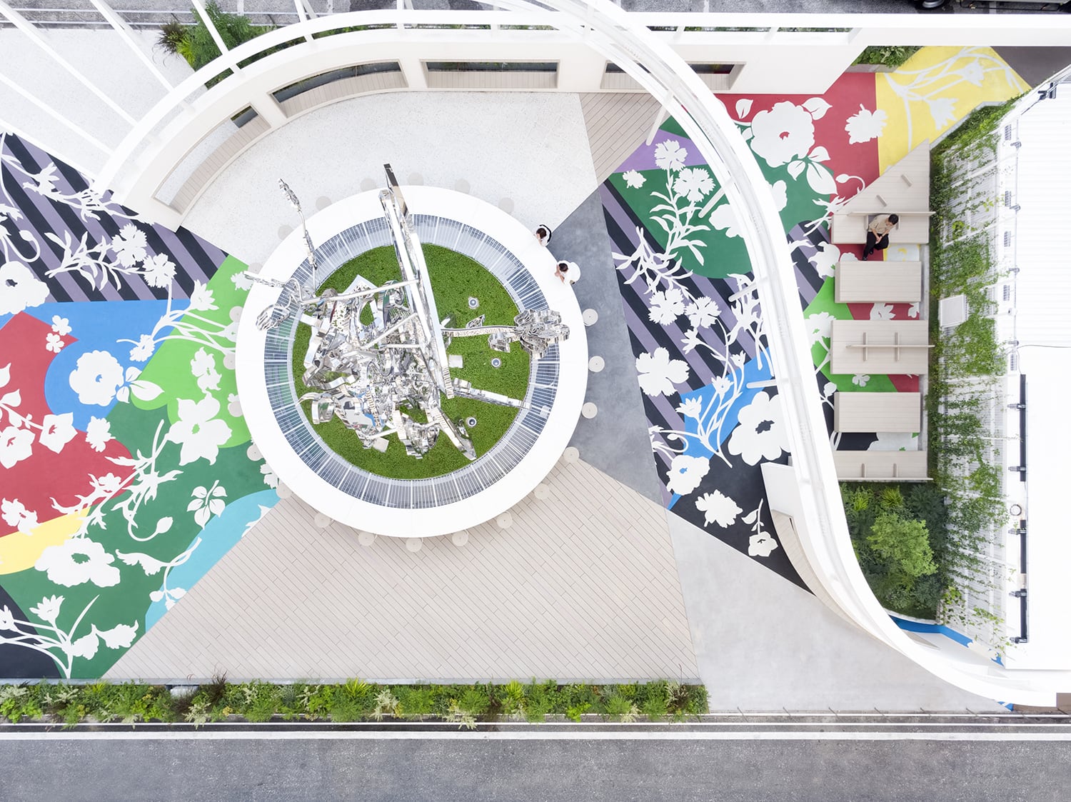 Shinjuku Station East Square / sinato - TECTURE MAG（テクチャーマガジン） | 空間デザイン ...