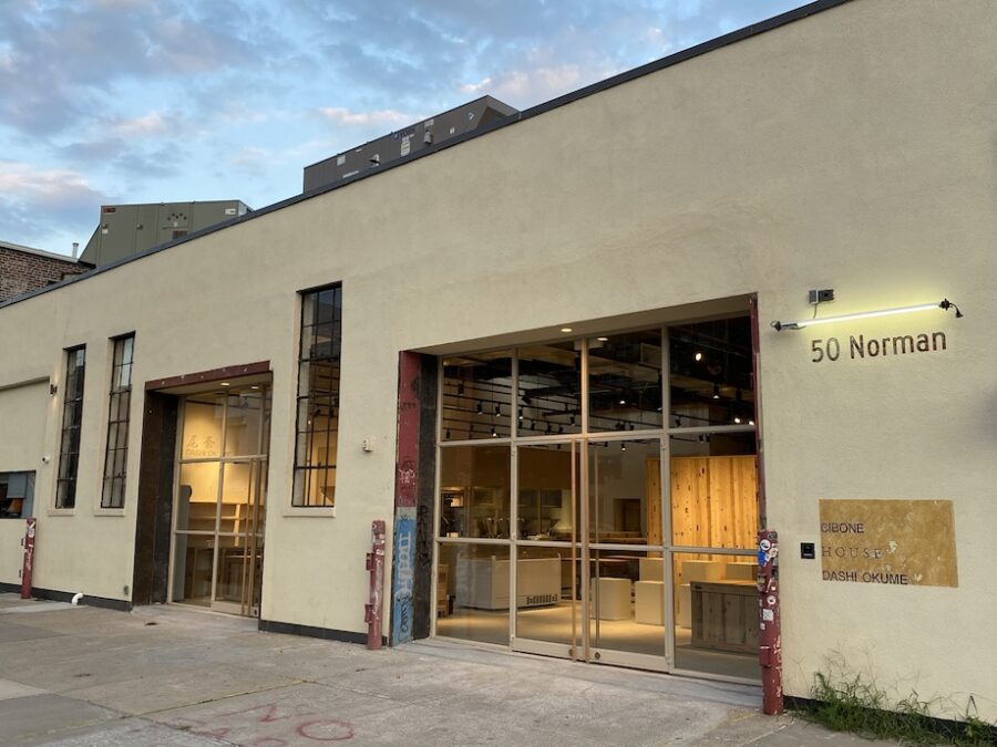 シボネが海外進出、NYブルックリン〈50 Norman〉に〈CIBONE Brooklyn〉が9/16オープン、設計は長坂常（スキーマ建築計画） - TECTURE MAG（テクチャーマガジン ...