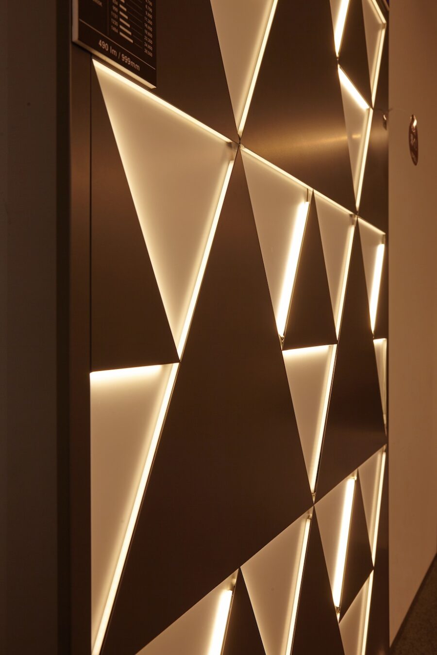 DNライティング「新商品発表オンライン展示会」 - TECTURE MAG（テクチャーマガジン） | 空間デザイン・建築メディア