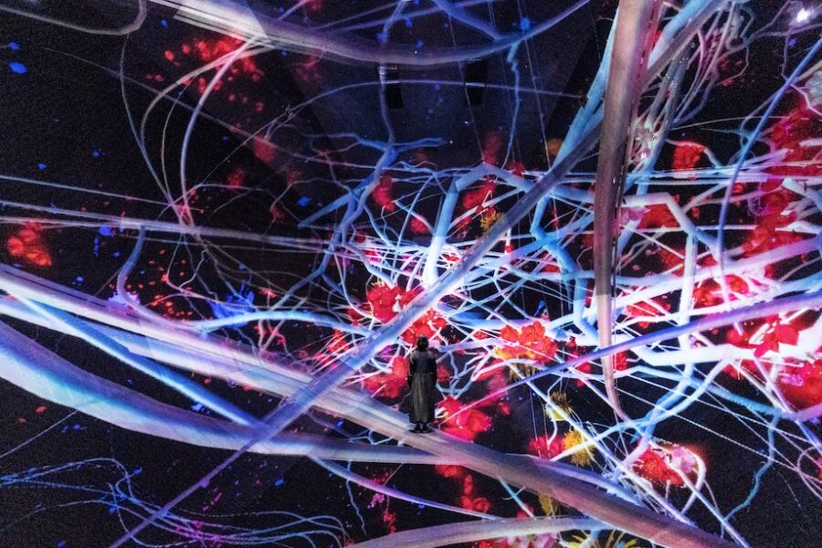 チームラボ最大規模のミュージアム〈teamLab Massless Beijing〉が北京にオープン、1万平米、高さ11メートルの大空間で新作 ...