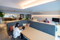 〈Well-Blend蒲田〉がオープン、トラフ建築設計事務所が意匠設計・監修を担当、サウナとパーソナルジム、ラウンジとコモンキッチンを併設したリビタの多機能交流型賃貸住宅 - TECTURE ...