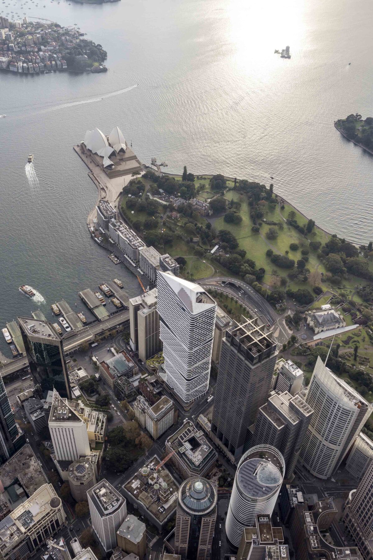 高層建築のアップサイクルで使用可能面積を倍増!?既存の大部分を残しながら拡張した 3XNとBVNによる〈キー・クォーター・タワー〉オーストラリア - TECTURE MAG（テクチャーマガジン ...