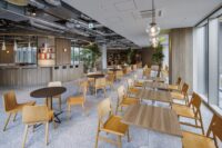 代官山に複合施設〈Forestgate Daikanyama（フォレストゲート代官山）〉が開業、隈研吾建築都市設計事務所がMAIN棟の基本設計・デザインを担当 - TECTURE MAG（テク ...