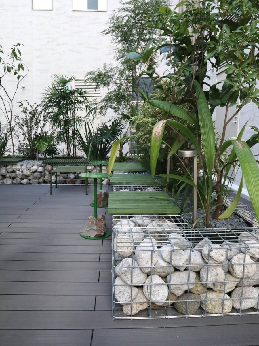 代官山に複合施設〈Forestgate Daikanyama（フォレストゲート代官山）〉が開業、隈研吾建築都市設計事務所がMAIN棟の基本設計・デザインを担当 - TECTURE MAG（テク ...