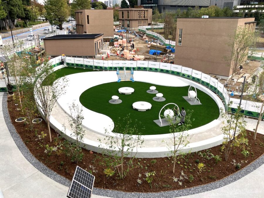 都立公園初のPark-PFI（公募設置管理制度）による整備事業で明治公園が一部開園、最大約7.8mの高低差を生かしたランドスケープを創出 - TECTURE MAG（テクチャーマガジン ...