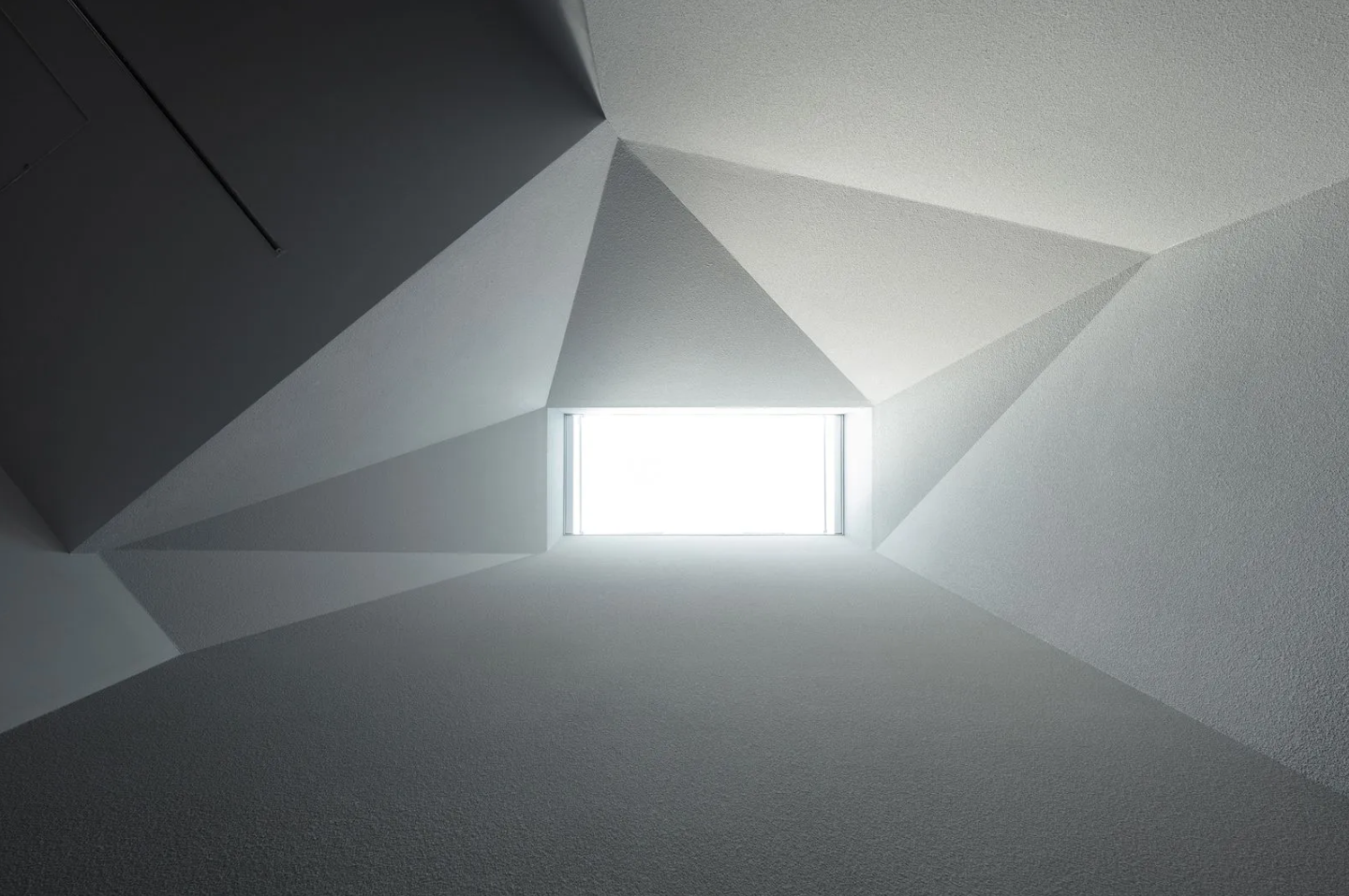 傀藝堂 KAIGEIDO -The Triangle Gallery of Light- / SHUHEI KAMIYA＋KAMIYA ARCHITECTS - TECTURE MAG（テク ...