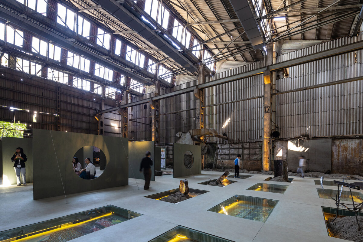 20世紀のベトナムの産業遺産をアダプティブリユースした展示空間〈The Grid〉アドホック・プラクティス - TECTURE MAG（テクチャーマガジン） | 空間デザイン・建築メディア