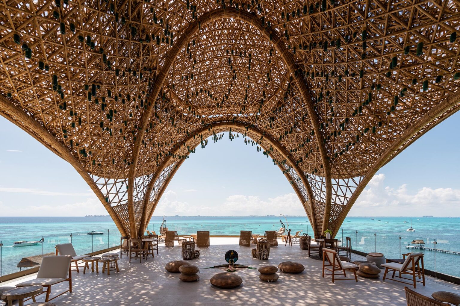 カリブ海のパノラマを望むパラメトリックな竹の天蓋〈Bamboo Temple〉Arquitectura Mixta、メキシコ - TECTURE MAG（テクチャーマガジン） | 空間デザイン ...