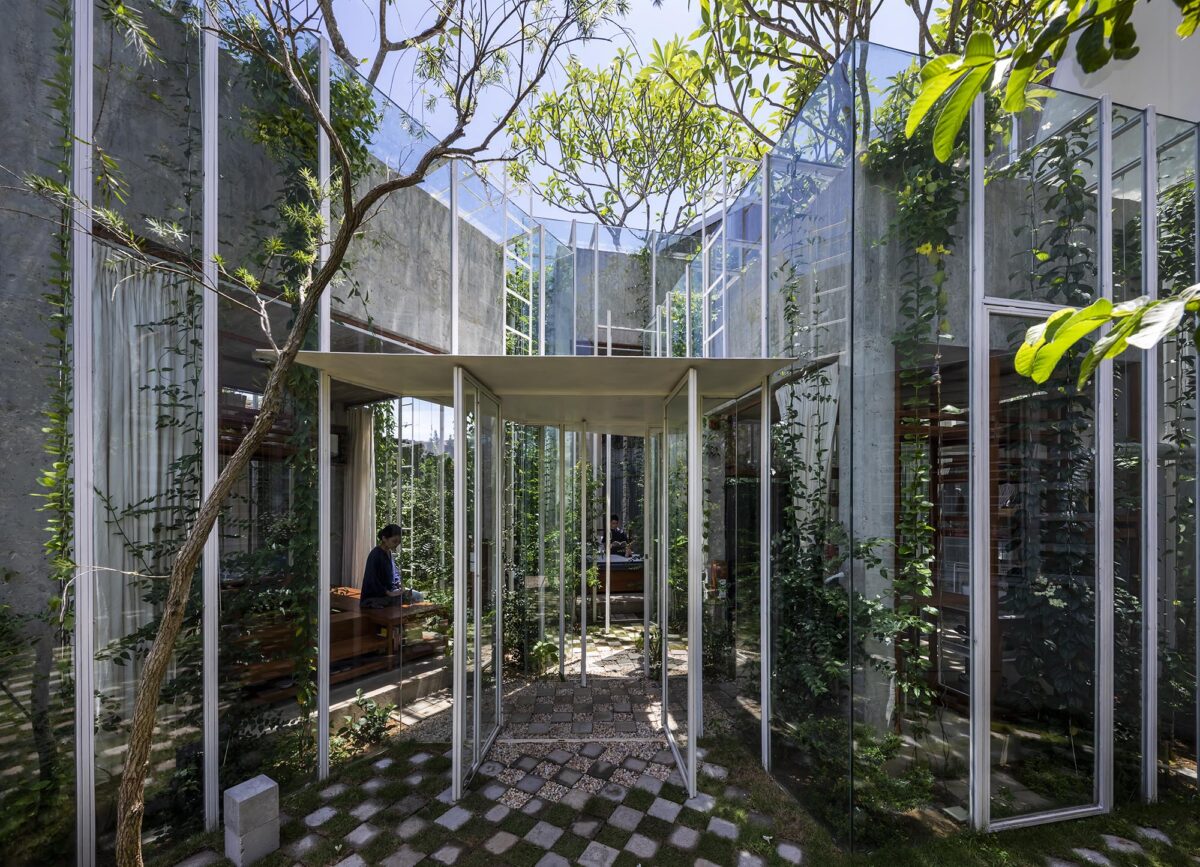 ベトナムの自然に溶け込みながら豊かに暮らす 緑に覆われたガラスの家〈Labri〉グエン・カイ・アーキテクツ＆アソシエイツ - TECTURE MAG（テクチャーマガジン） | 空間デザイン ...