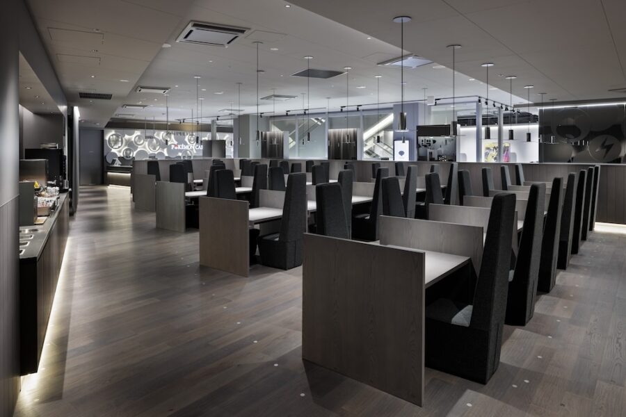 渋谷・スクランブル交差点の〈SHIBUYA TSUTAYA〉が4/25リニューアルオープン！ 1-2Fにスターバックス、3FにはSHARE LOUNGE（シェアラウンジ）を備え、全館で約500 ...