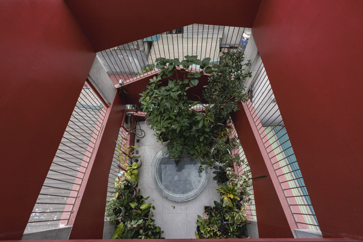 自然を織り込みほどよい距離感を生み出す2世帯住宅〈メゾンKN〉ベトナム・ハノイ、ギア・アーキテクト - TECTURE MAG（テクチャーマガジン） | 空間デザイン・建築メディア