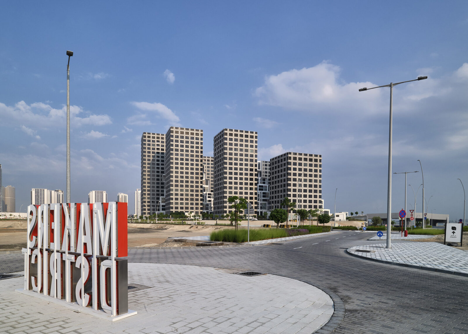 MVRDVが開発の進むUAEの島に設計した〈Pixel〉 - TECTURE MAG（テクチャーマガジン） | 空間デザイン・建築メディア