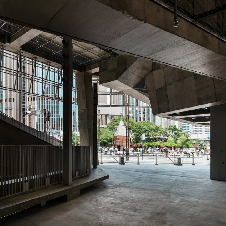 新たな〈Ginza Sony Park〉が竣工！ 芦原義信が企図した”銀座の庭”を受け継ぎ、”銀座の公園”へと拡張 - TECTURE MAG（テクチャーマガジン） | 空間デザイン・建築メディア