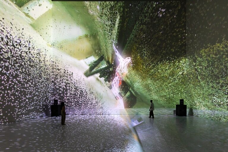 真鍋大度 新作個展「Continuum Resonance : 連続する共鳴」グラングリーン大阪 うめきた公園内に開業した「VS.（ヴイエス）」にて、建築は安藤忠雄が設計監修 ...