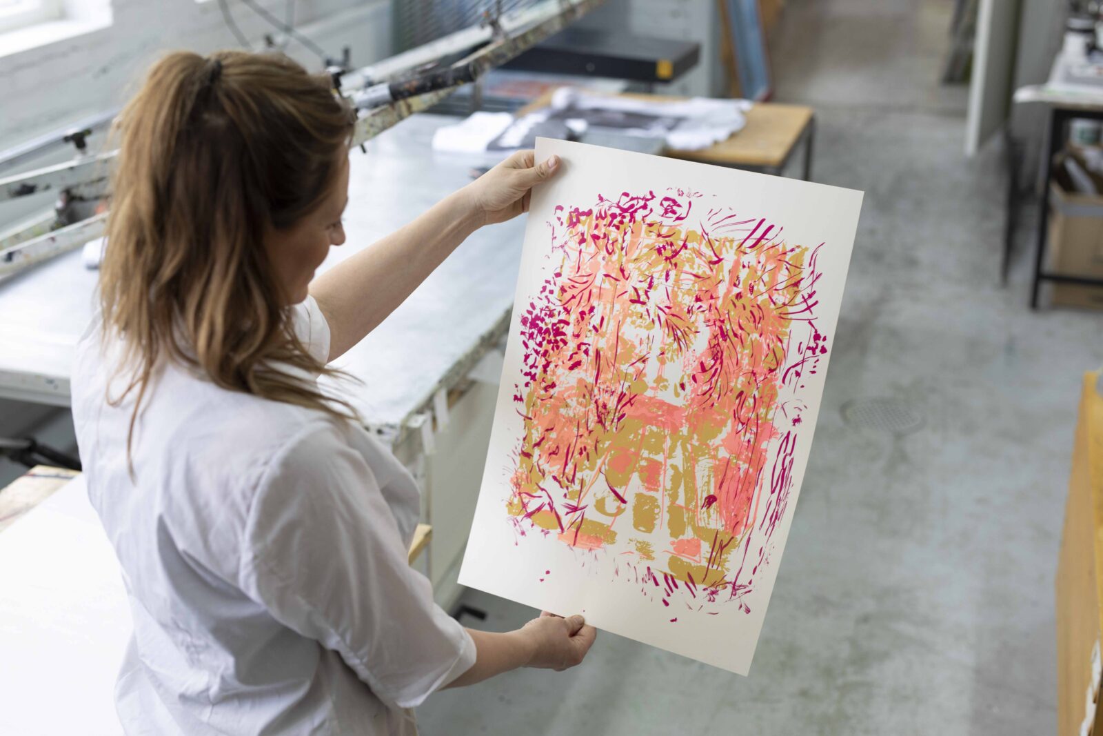 スティーヴン・ホールによる最新作、フィンランドのヘルシンキに設計した敷地内を流れるガラス張りの集合住宅〈Meander〉 - TECTURE MAG（テクチャーマガジン） | 空間デザイン ...