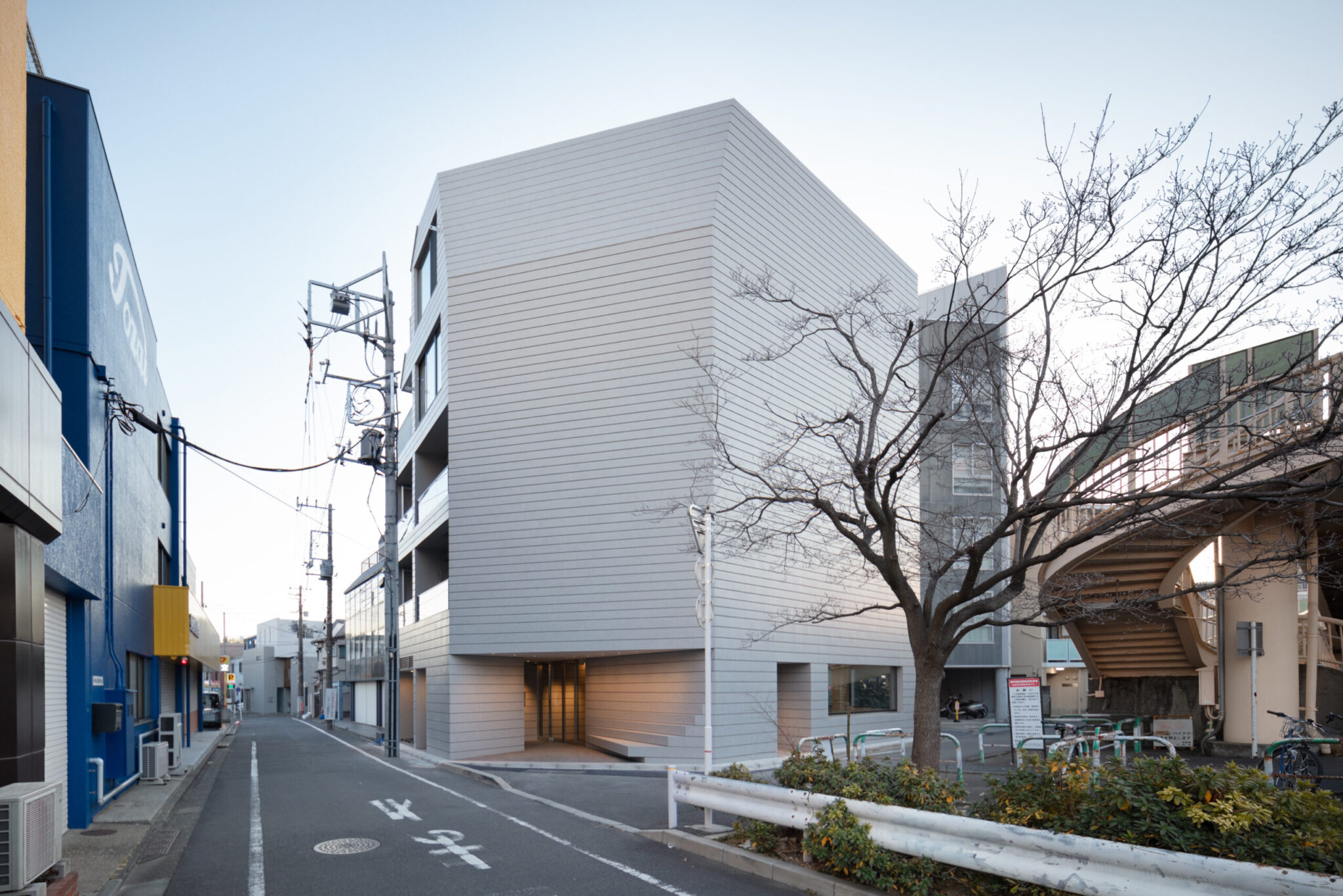 [Interview]神谷修平：PLACELESS－普遍的な個別解－1/2 - TECTURE MAG（テクチャーマガジン） | 空間デザイン・建築メディア