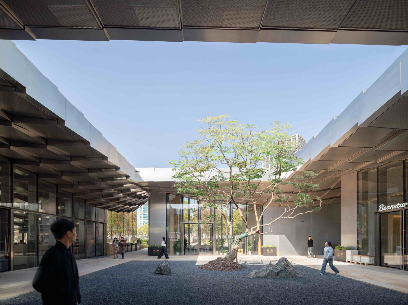 BIGが設計した 中国の伝統的な中庭様式を現代的に再解釈した集いの場〈金鶏湖パビリオン〉 - TECTURE MAG（テクチャーマガジン） | 空間デザイン・建築メディア