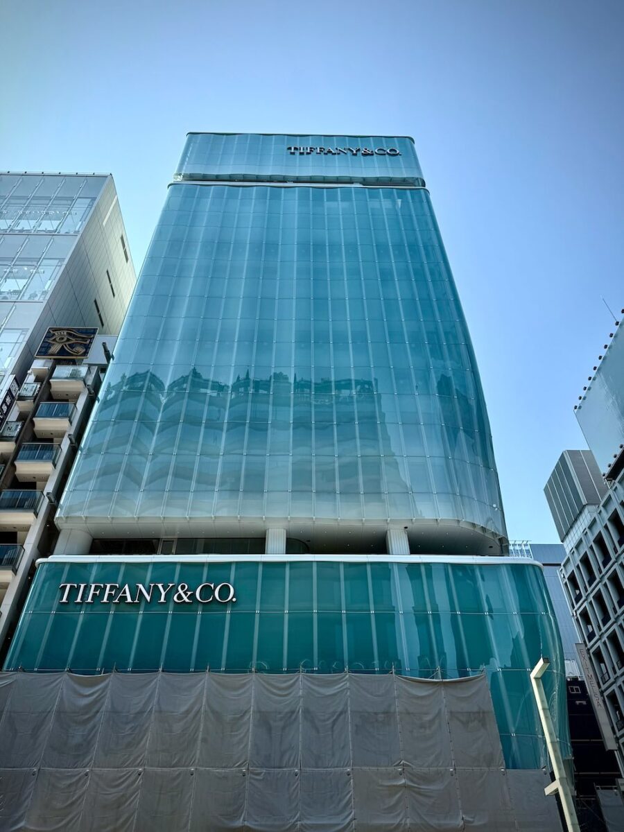 アジア最大の旗艦店〈ティファニー 銀座〉が銀座6丁目に7月オープン！ ファサードは建築家の青木 淳、インテリアはピーター・マリノがデザイン - TECTURE MAG（テクチャーマガジン ...