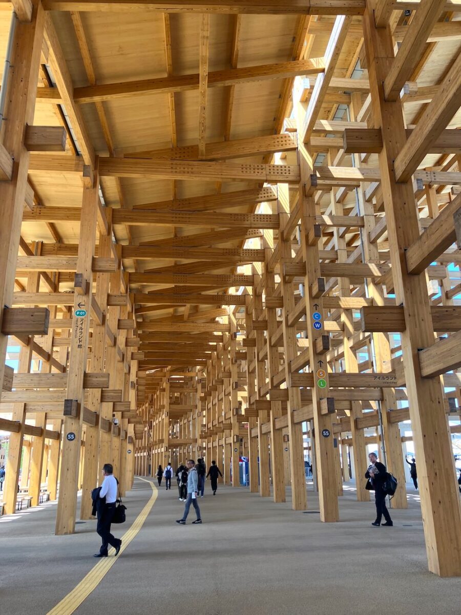 [大阪・関西万博Reoort]世界最大の木造建築、全周約2kmの大屋根リングからレポートするExpo 2025の見どころ - TECTURE ...