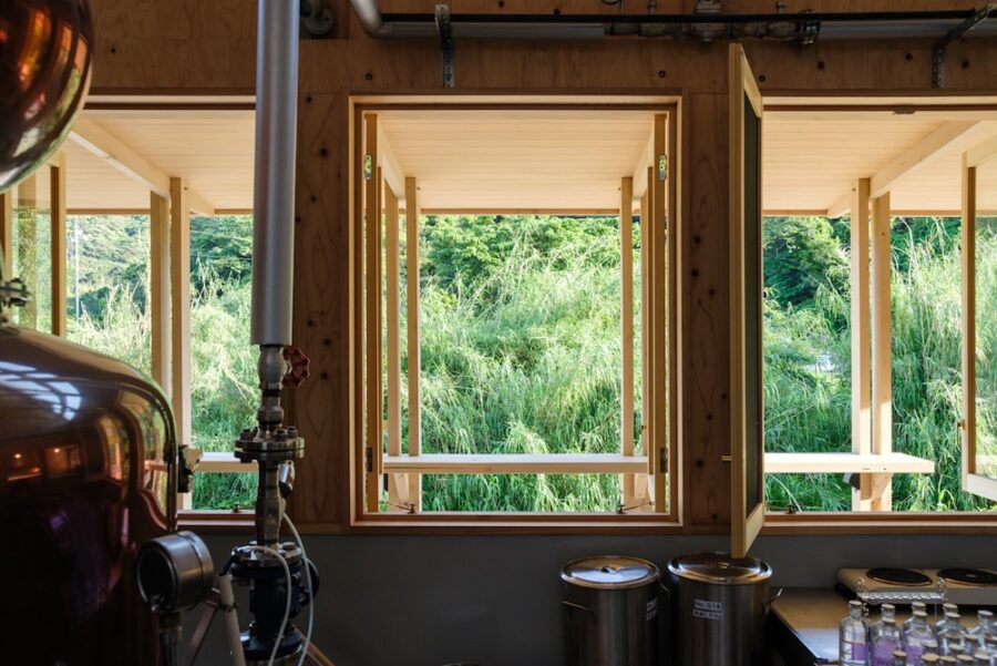 2025年日本建築学会賞 作品選奨の建築特集： 蒸溜所、震災関連施設、地域の拠点施設など12作品が受賞 - TECTURE MAG（テクチャーマガジン） | 空間デザイン・建築メディア