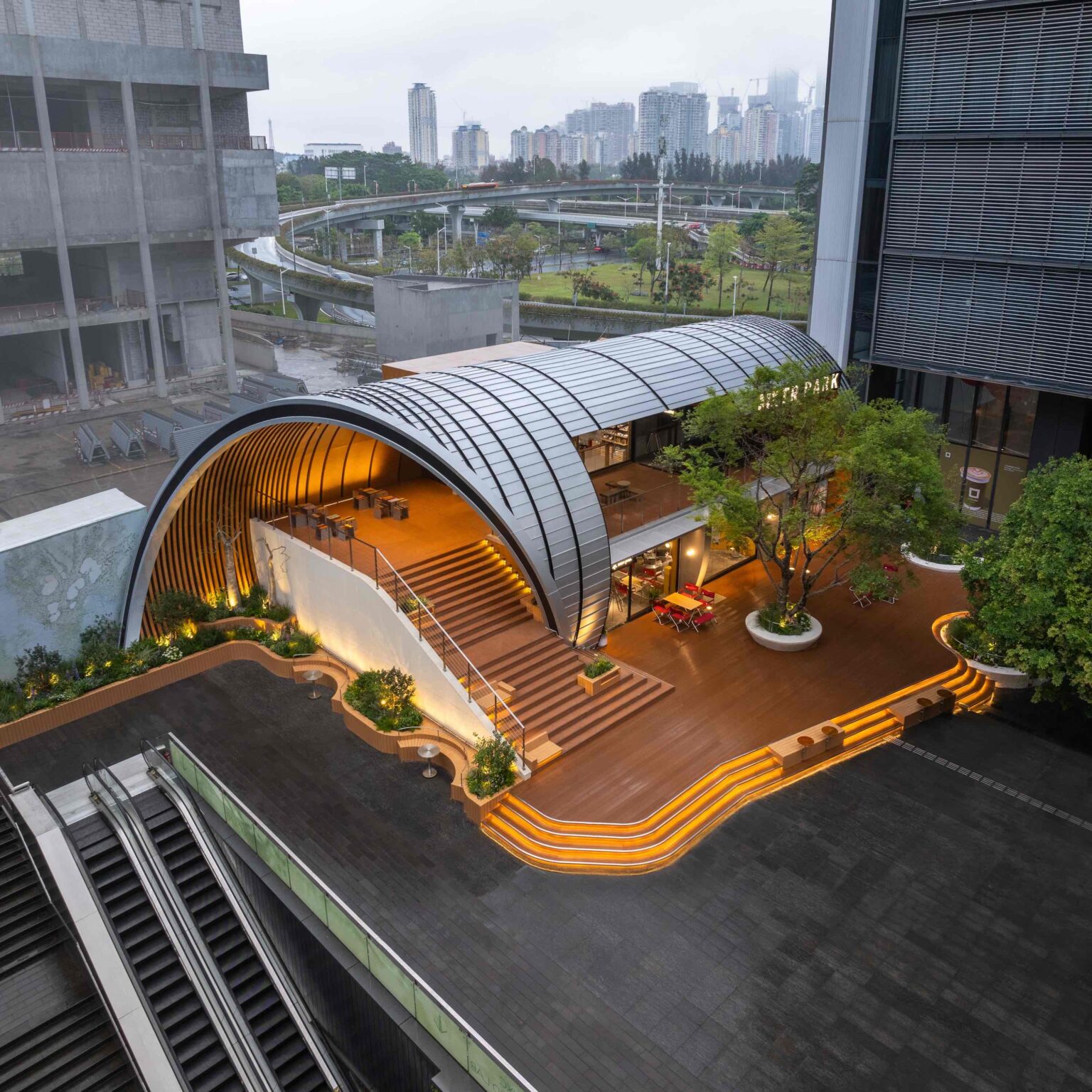 商業と公共をシームレスにつなぐ小さな建築〈MXTR PARK〉Within-Beyond Studio、中国 - TECTURE MAG（テクチャーマガジン） | 空間デザイン・建築メディア