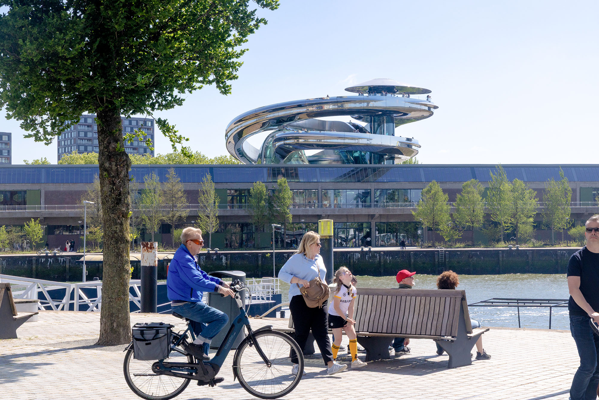 MADアーキテクツによる、ロッテルダムの倉庫を再生した移住がテーマの美術館〈フェニックス〉オランダ - TECTURE MAG（テクチャーマガジン） | 空間デザイン・建築メディア