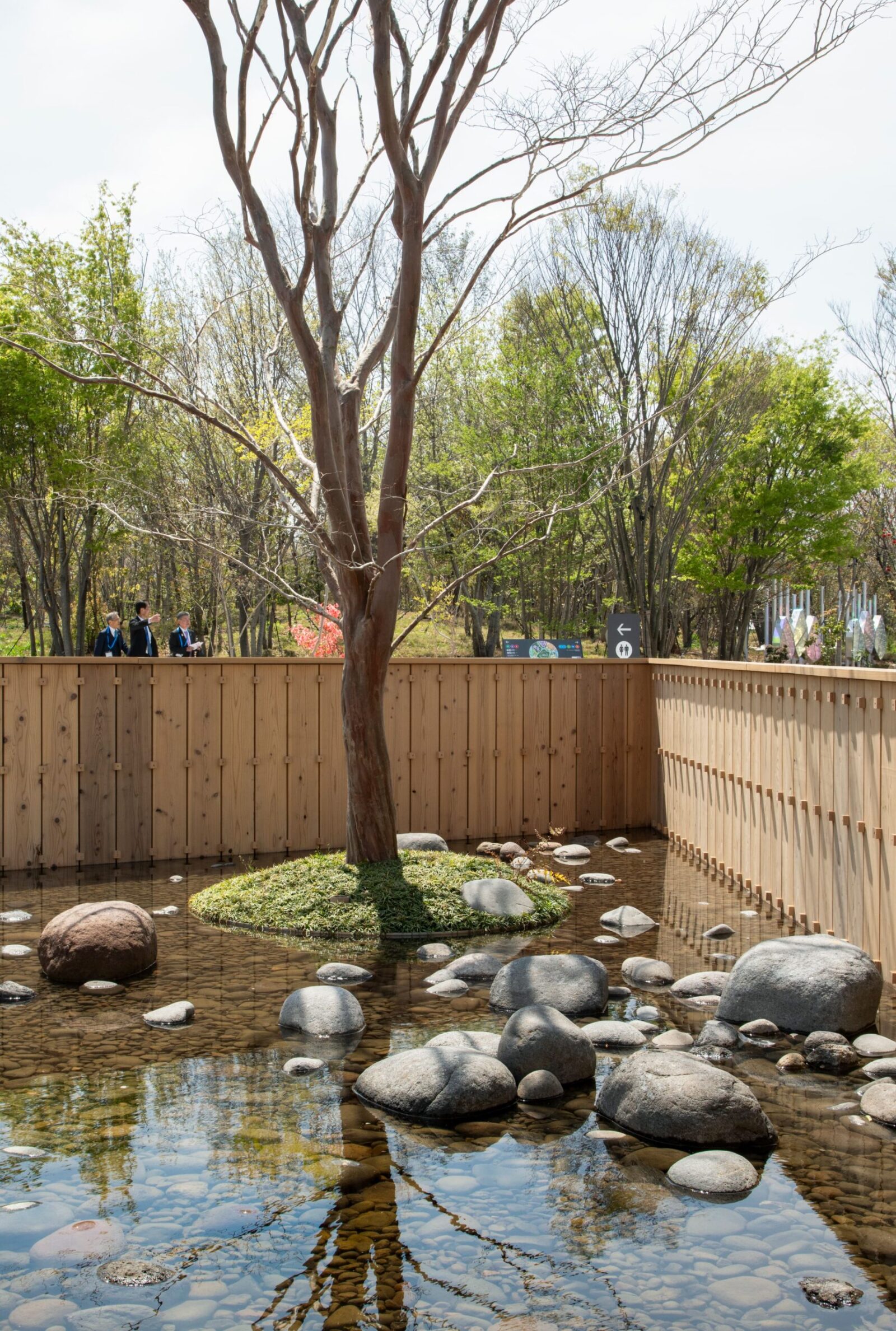 [大阪・関西万博]トイレや休憩所などを紹介_トイレ6 - TECTURE MAG（テクチャーマガジン） | 空間デザイン・建築メディア