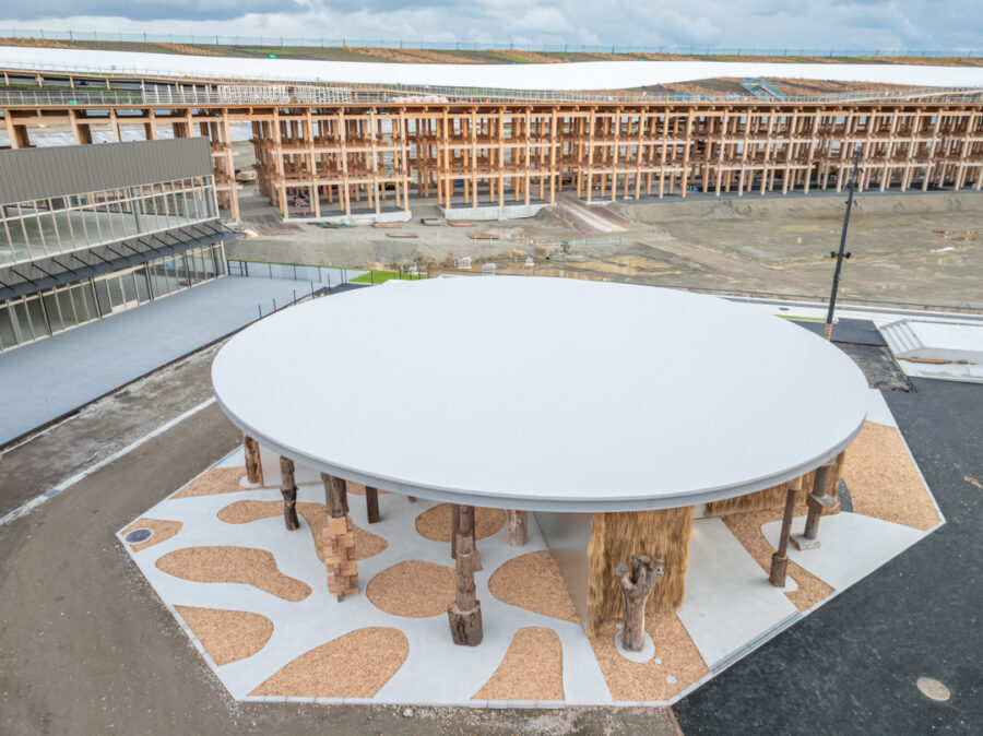 [大阪・関西万博]トイレや休憩所などを紹介_サテライトスタジオ 東 - TECTURE MAG（テクチャーマガジン） | 空間デザイン・建築メディア