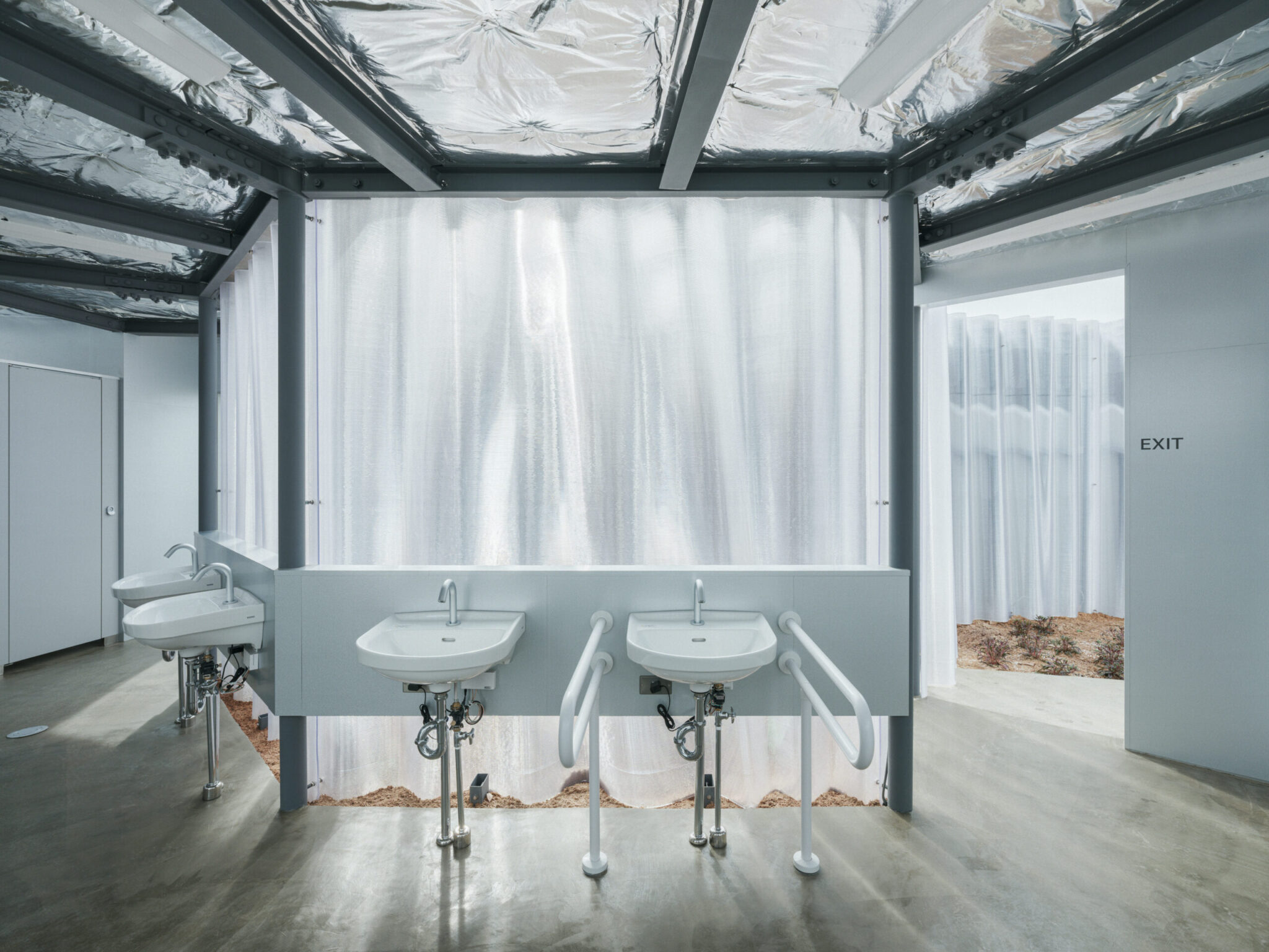 [大阪・関西万博]トイレや休憩所などを紹介_トイレ7 - TECTURE MAG（テクチャーマガジン） | 空間デザイン・建築メディア