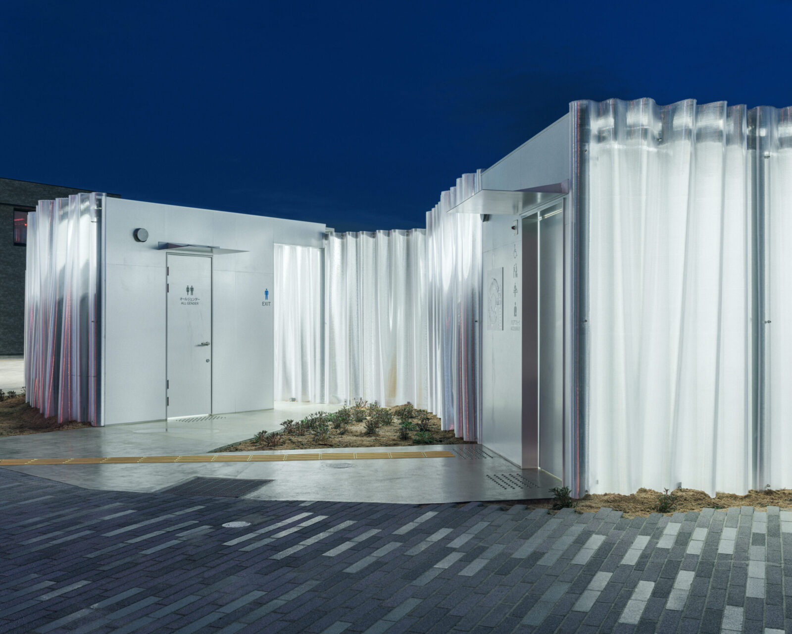 [大阪・関西万博]トイレや休憩所などを紹介_トイレ7 - TECTURE MAG（テクチャーマガジン） | 空間デザイン・建築メディア