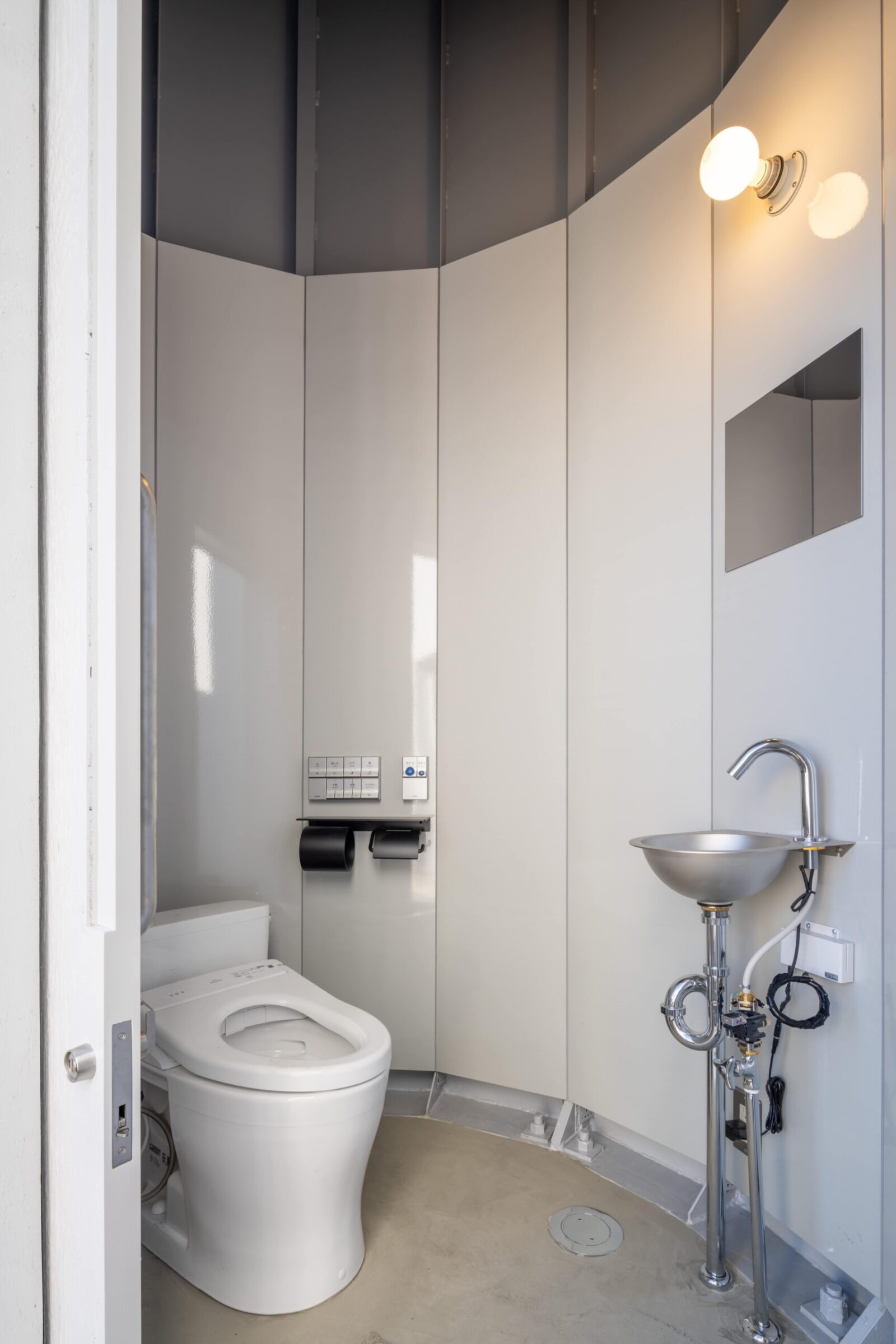 [大阪・関西万博]トイレや休憩所などを紹介_トイレ8 - TECTURE MAG（テクチャーマガジン） | 空間デザイン・建築メディア