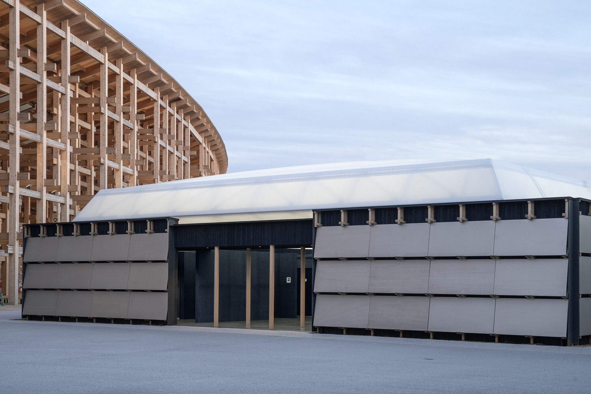 [大阪・関西万博]トイレや休憩所などを紹介_トイレ3 - TECTURE MAG（テクチャーマガジン） | 空間デザイン・建築メディア