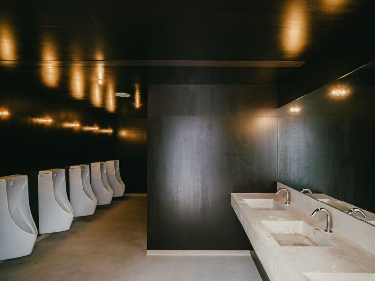 [大阪・関西万博]トイレや休憩所などを紹介_休憩所4 - TECTURE MAG（テクチャーマガジン） | 空間デザイン・建築メディア